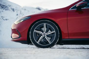 High-tech, electrified, efficient: the all-new CLA hybrid