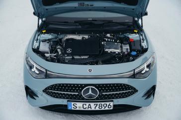 High-tech, electrified, efficient: the all-new CLA hybrid