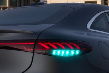 Automated driving revolution: Mercedes-Benz announces U.S. availability ...