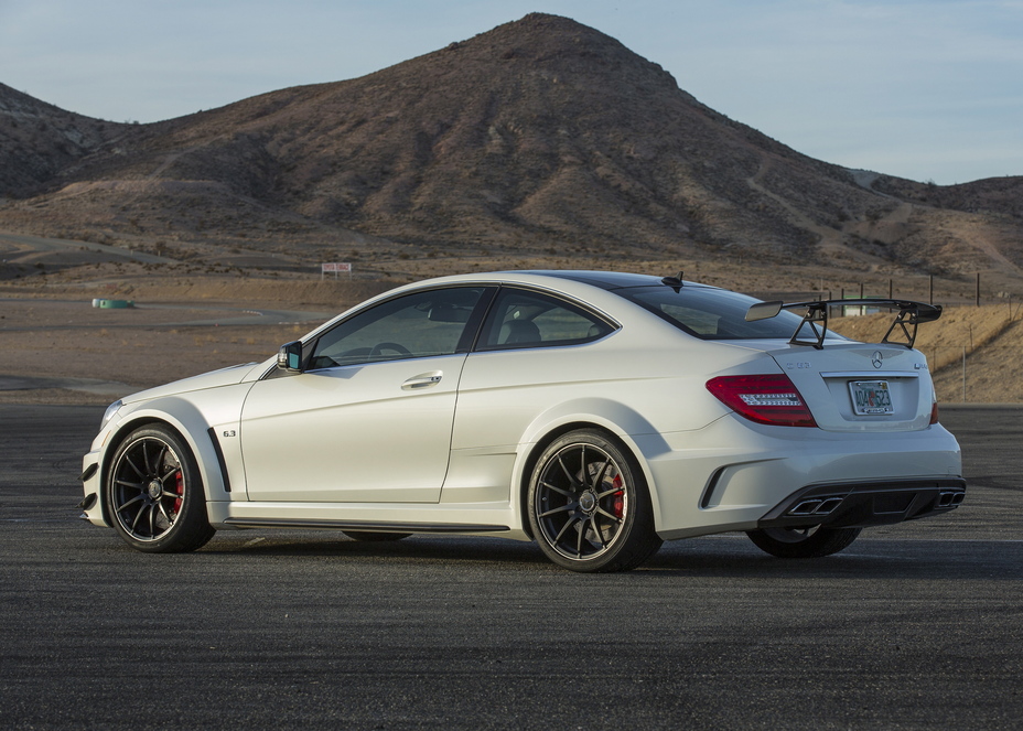 Mercedes Benz C63 Amg Black Series White