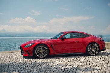 The new Mercedes-AMG GT 63 S E PERFORMANCE