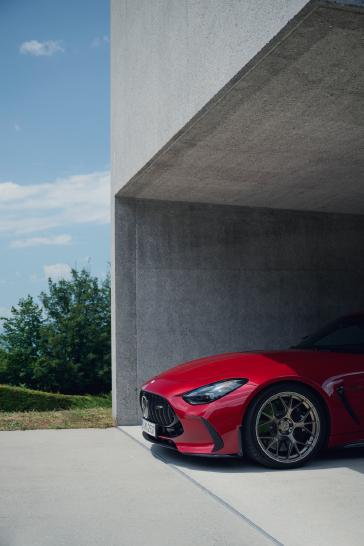 The new Mercedes-AMG GT 63 S E PERFORMANCE