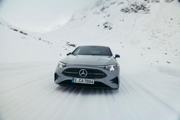 High-tech, electrified, efficient: the all-new CLA hybrid