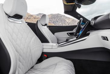 Mercedes-AMG SL 43: New entry to SL model range with innovative engine ...