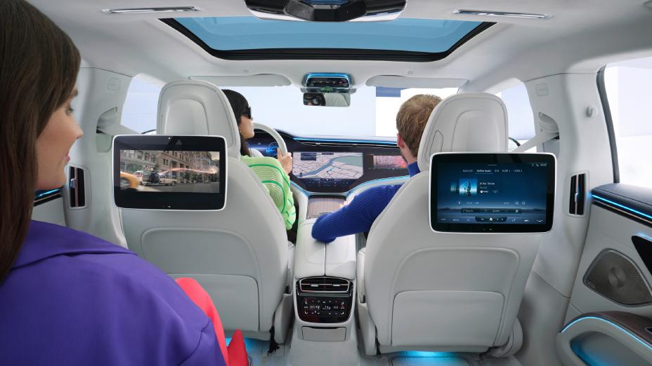 Mercedes-Benz brings movie magic into the car with RIDEVU advanced ...