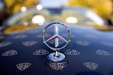The new Mercedes-Maybach SL Monogram Series, for the ultimate open-air ...