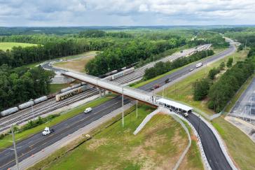 Mercedes-Benz Celebrates Completion of Marshalling Yard Access Bridge ...