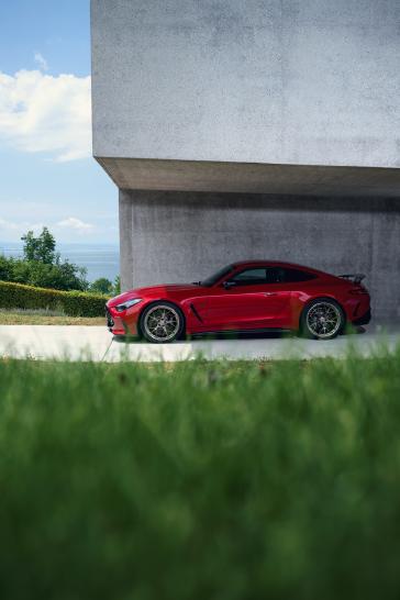 The new Mercedes-AMG GT 63 S E PERFORMANCE
