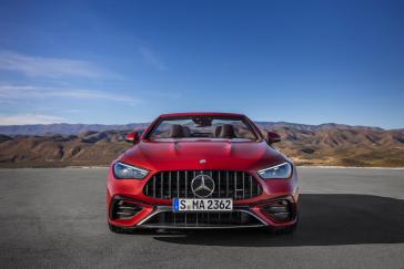 The new Mercedes-AMG CLE 53 Cabriolet: Open-top driving with AMG ...